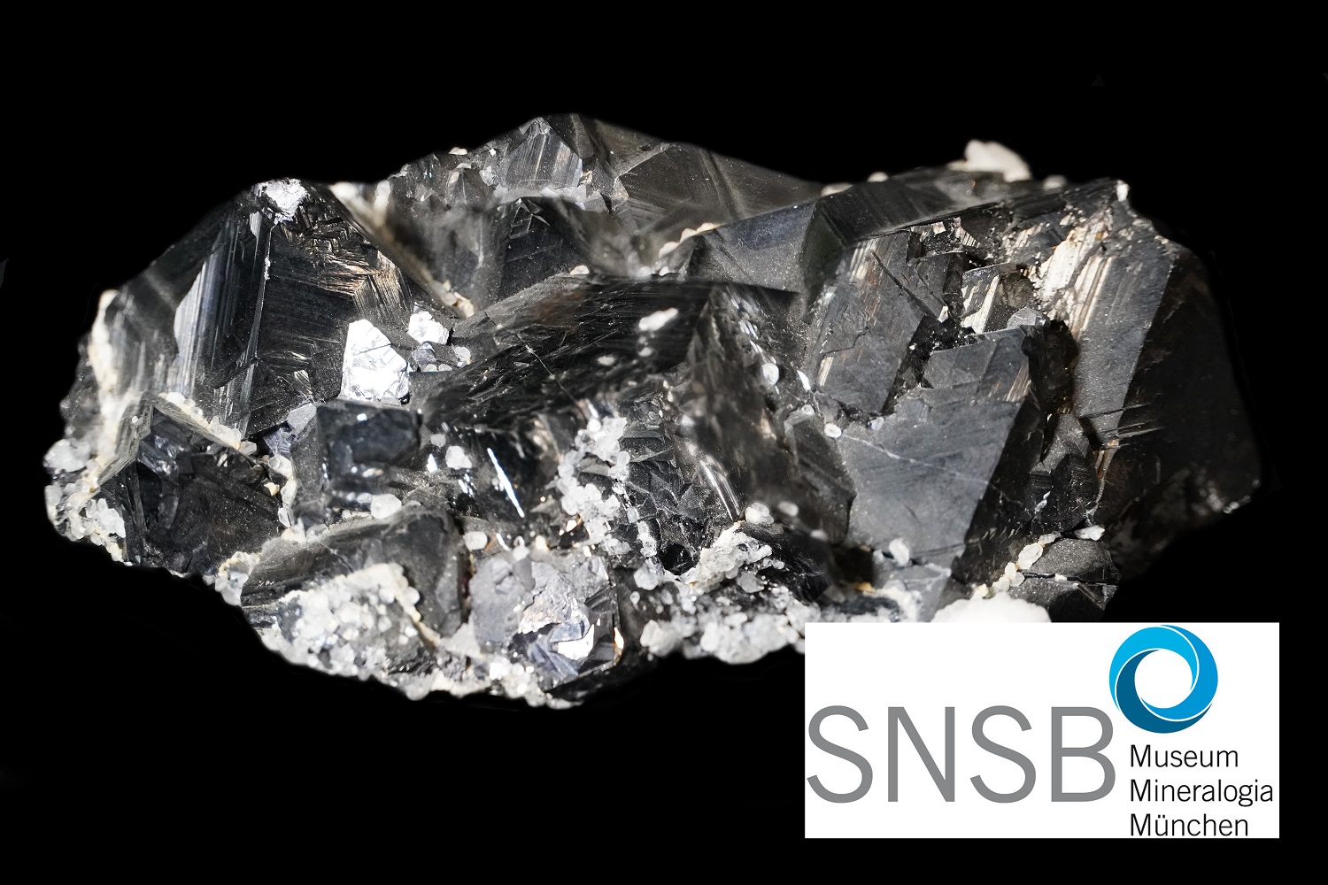 April 2023 - Sphalerit - Mineralogische Staatssammlung München